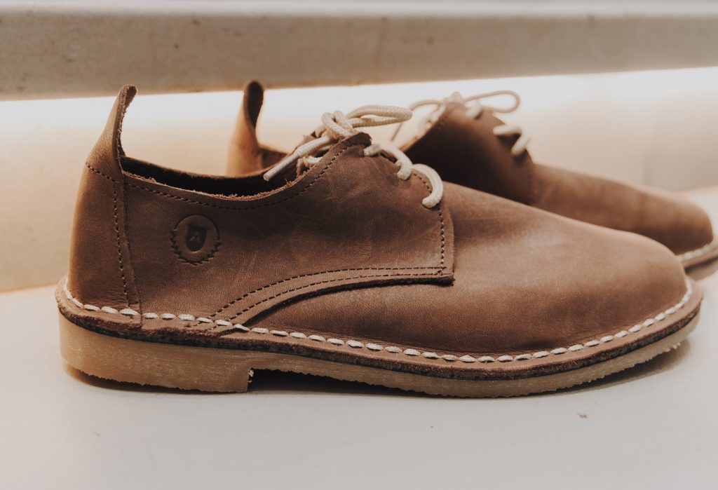 Velskoen vir dames – Die Winkel